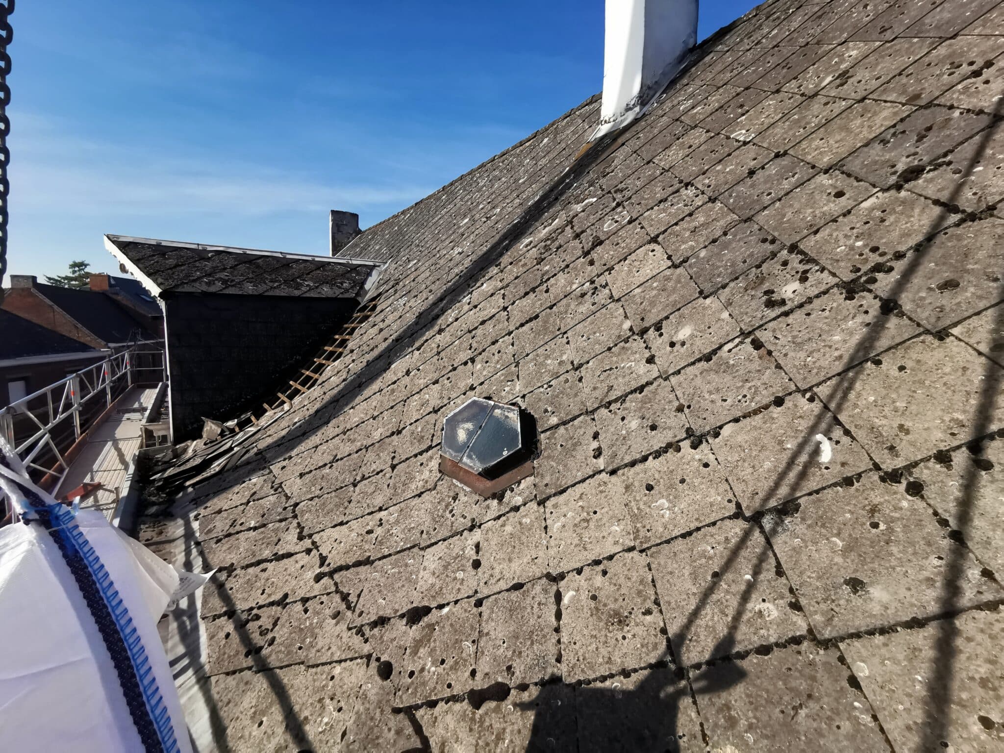 Chantier Ecaussinnes Ardoise New Stonit – Isolation Iko alu nf pro ...